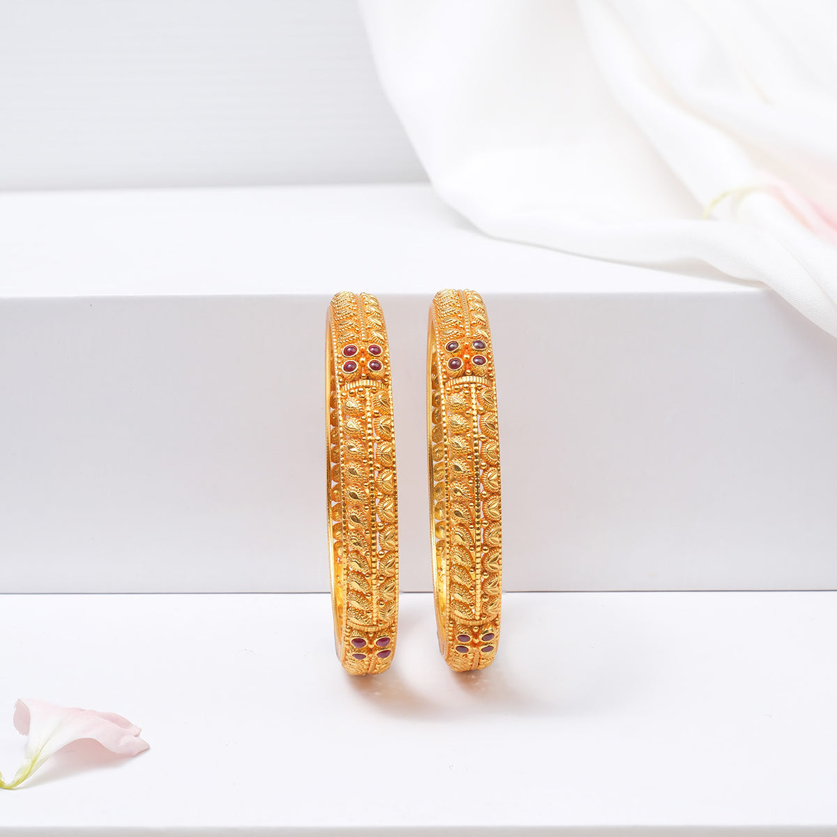 Silver Leaf Design Bangles with Ruby Potas – Padmam