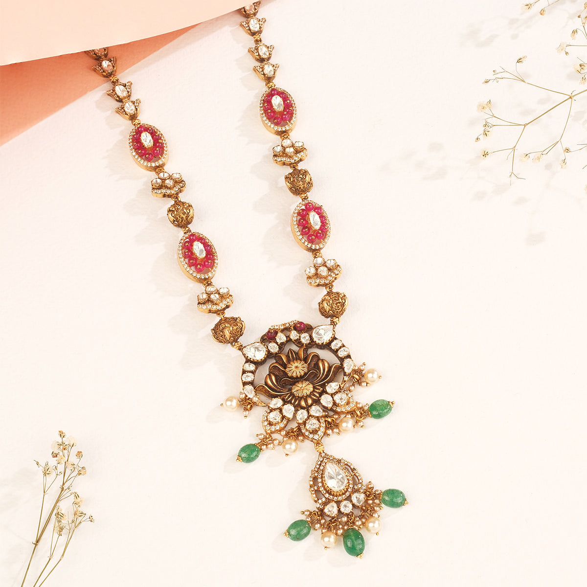 Silver Kundan Necklace with Antique Lotus Highlight – Padmam