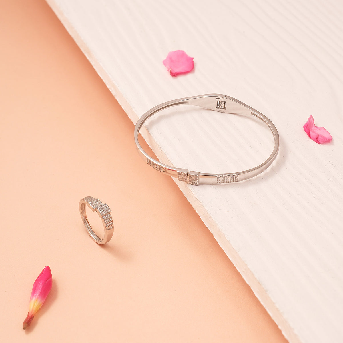 Minimalist Silver Kada with Stones – Padmam