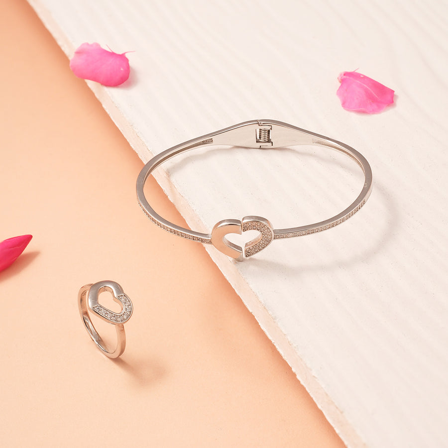 Buy Timeless Silver Ring Designs For Women Online | Padmam