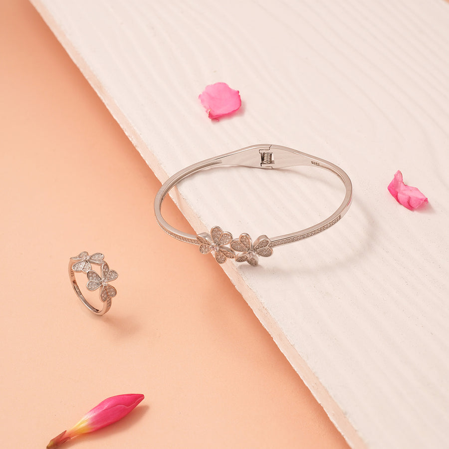 Buy Timeless Silver Ring Designs For Women Online | Padmam